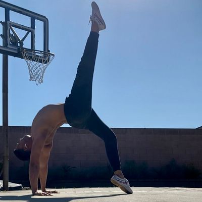 How Wide To Straddle Your Legs In A Pancake